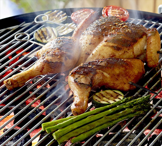 Butterfly­-­grillet kylling på spyd med sur-sød marinade